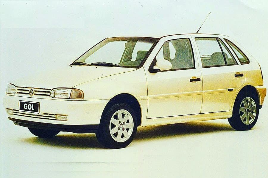 História do Volkswagen Gol que completa 43 anos desde seu lançamento ...